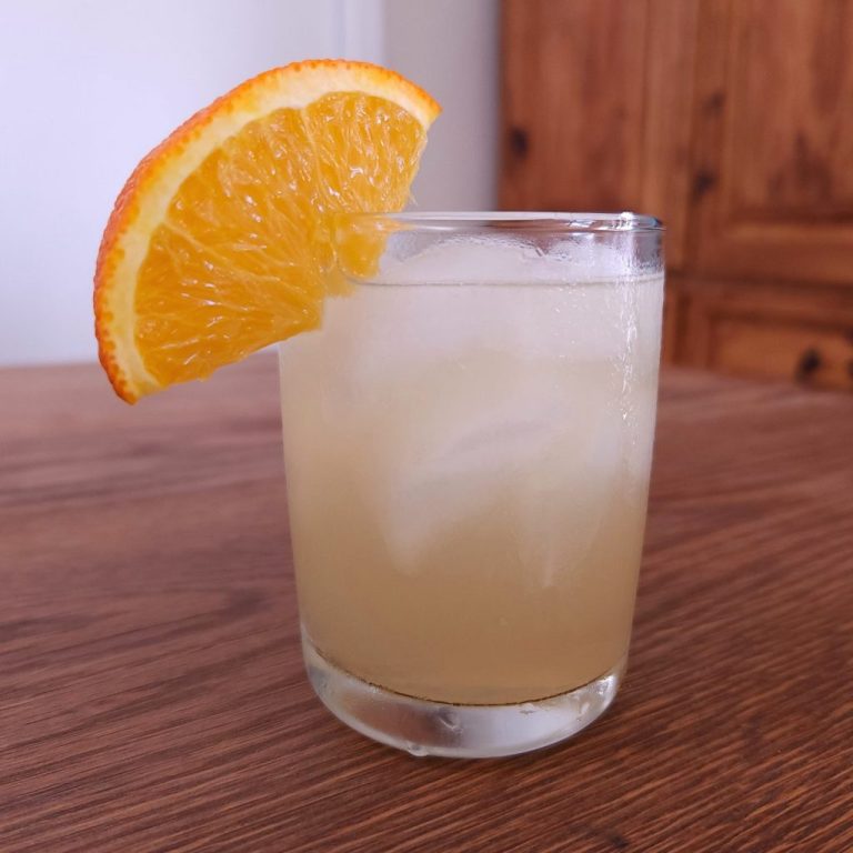 Casa D'Aristi Narano Bitter Orange Liqueur Review | Let's Drink It!