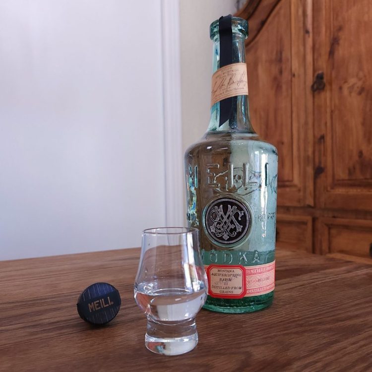 Meili Vodka Review | Let's Drink It!