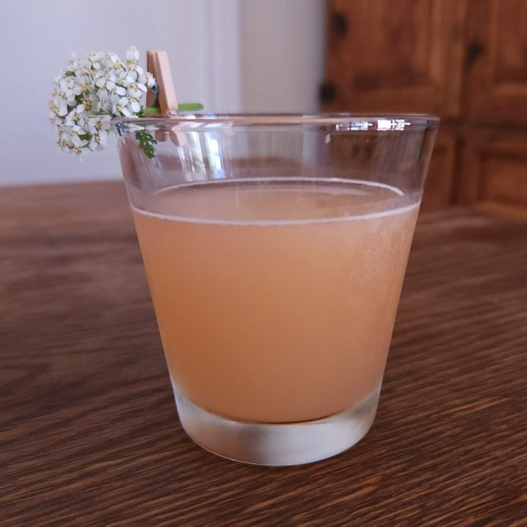 Meili Vodka Review | Let's Drink It!