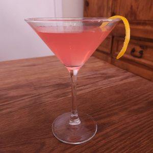 On The Rocks The Cosmopolitan Review | Let's Drink It!